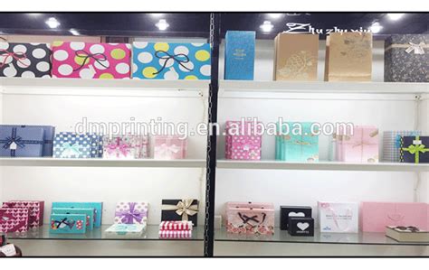 갈색 크래프트 종이 상자 작은 선물 사탕 수제 비누 공예 디스플레이 스토리지 패키지 빈티지 종이 상자창 Buy 크래프트 종이 포장 상자결혼식 T Box캔디