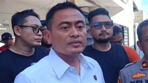 Foto Viral Foto Ivan Sugianto Bareng Kompol Teguh Setiawan Usai Kontroversi Paksa Siswa