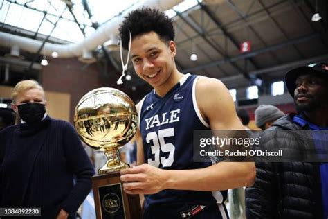 Yale Basketball Photos And Premium High Res Pictures Getty Images