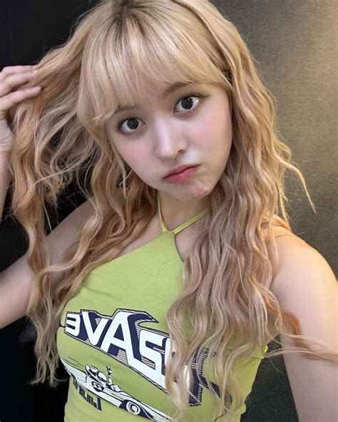 Nmixx Pics On Twitter Love Lily Lily Kpop Girls