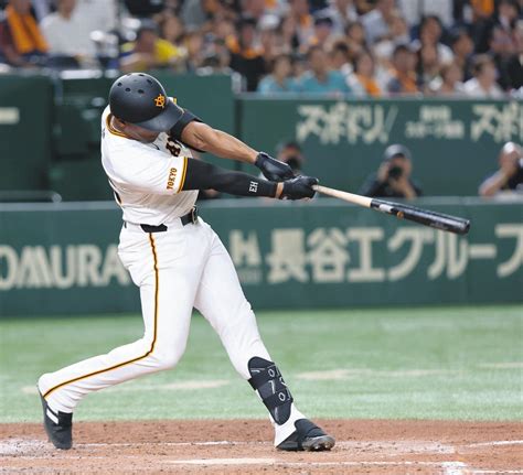 巨人の新外国人・ヘルナンデス、来日初本塁打 この一打が来日初打点に：中日スポーツ・東京中日スポーツ