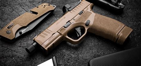 Hellcat® Pro 4 4 Threaded Barrel 9mm