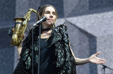 Pj Harvey Is Plotting Career Spanning Us Tour For Next Year Hot Pop Today