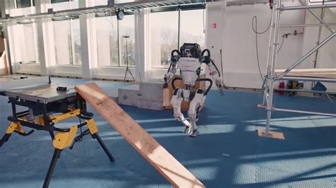 80 Level On Linkedin Bostondynamics Robot Robots Tech Technology