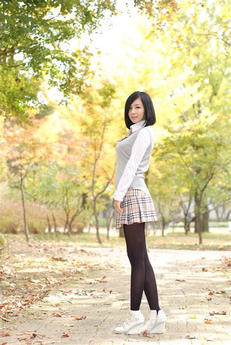 Ryu Ji Hye Cute Korean Model And Race Queen Thailand Hot Actress