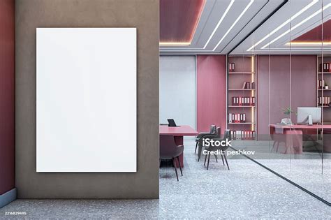 유리 칸막이 세련된 가구 깔끔한 인테리어 디자인이 있는 현대적인 분홍색 기업 사무실의 콘크리트 벽에 있는 수직 빈 포스터 모형 3d 렌더링 0명에 대한 스톡 사진 및 기타