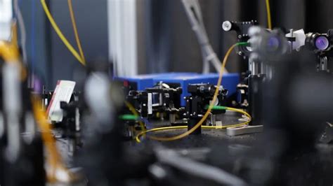「启科量子」离子阱量子计算工程机上成功实现量子速度极限测试！ 光子盒