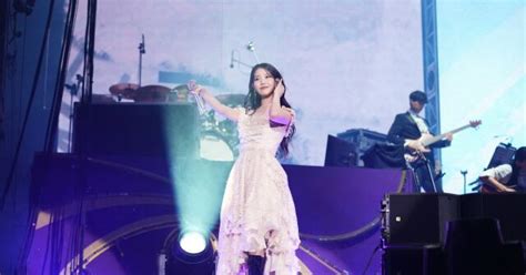 “韓 여가수 최초 잠실입성·좋은날 이별”…아이유 9만 관객 홀린 레전드