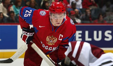Caps May Lose Top Prospect Evgeni Kuznetsov To Russian Khl News