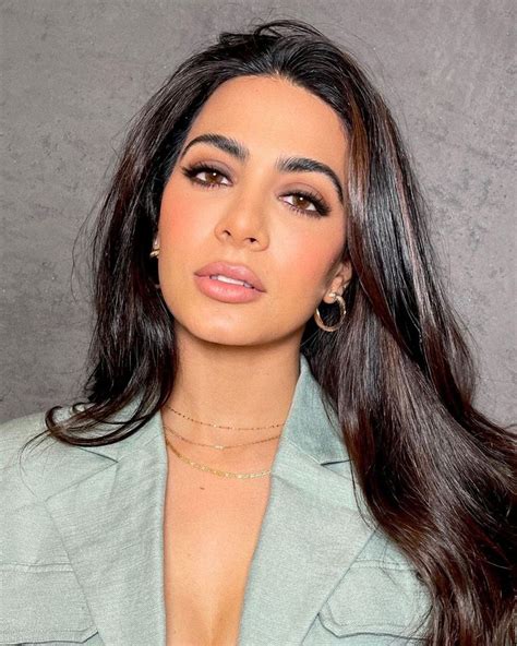 Emeraude Toubia A Stunning Photoshoot Inspiration Rosa Diaz Makeup