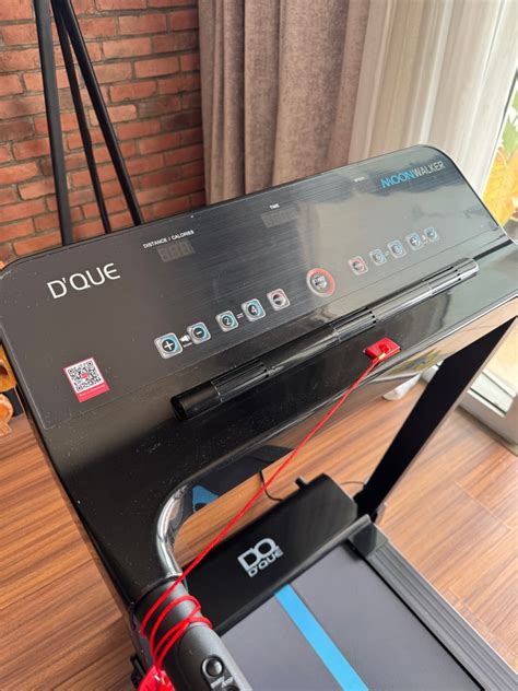 Dque Moonwalker Treadmill Sports Equipment Exercise And Fitness Cardio