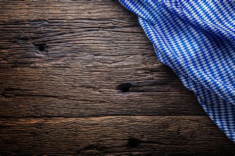 옥 토 버 페스트입니다 블루 체크 무늬 식탁보 또는 냅킨에 독일 옥 토 버 페스트 뮌헨 맥주 축제의 전형 텍스트 제품 또는 정보에 대 한 여유 공간 0명에 대한 스톡 사진