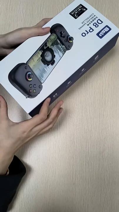 D8 Pro Wireless Stretching Extendable Gaming Rgb Controller For Android