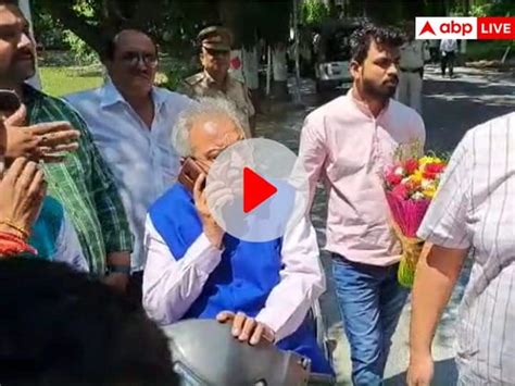Watch Mp Laxmikant Bajpai Reacted On Stopping The Scooty By Police Video Went Viral Ann Watch