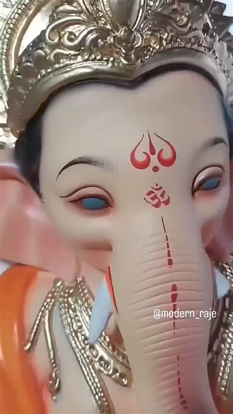 आप सभी को गणेश चतुर्थी की हार्दिक शुभकामनाएं गणपति बप्पा मोरया मंगल