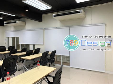 ผลงานลูกค้า ผลงานลูกค้า ติดตั้งม่านม้วนแอร์ Daikn พระราม5 ร้าน 789 Design รับออกแบบติดตั้ง