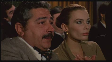 Ed Cine Caps Filmes De Edwige Fenech Em Capturas De Tela L Insegnante Va In Collegio