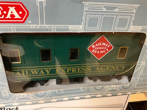 Lot Rea Railway Express Agency G Scale Passenger Car