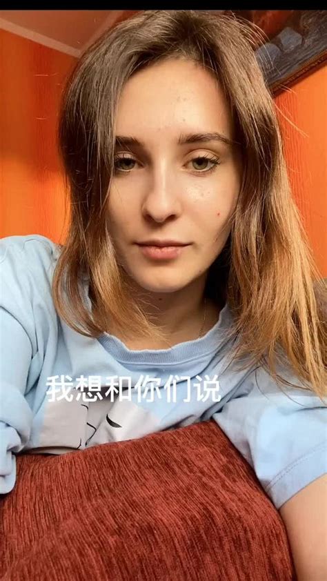 小笙在鹅国本人照片 伤感说说吧