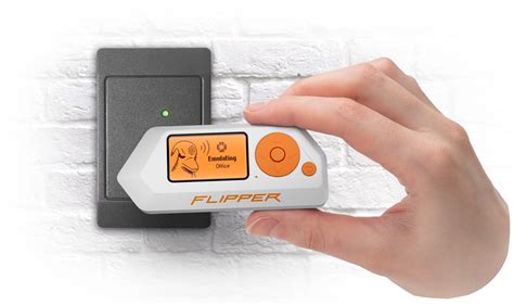 Flipper Zero Portable Multi Tool Device For Geeks