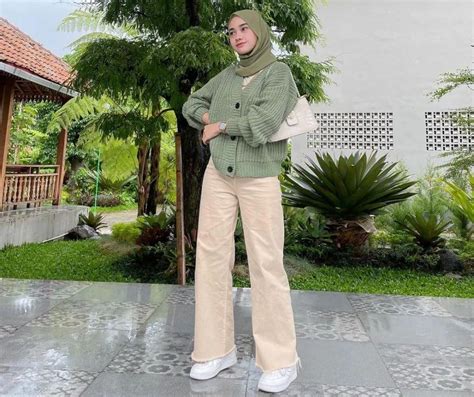 Inspirasi Warna Hijab Yang Cocok Untuk Baju Warna Matcha
