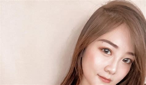 Cerita Dewasa Ngentot Mesum Dengan Tante Girang Pemilik Kontrakan