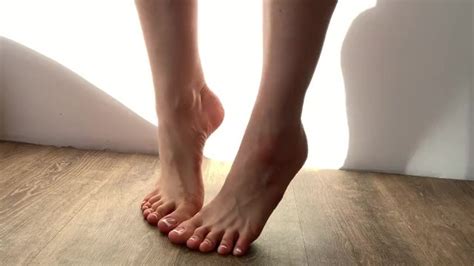 New Pedicure Well Groomed Legs Foot Fetish Xxx Mobile Porno Videos