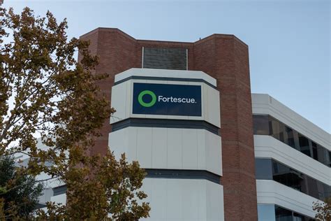 Fortescue Chairman Forrest Doubles Down On Renewables In Challenge To