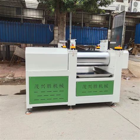 挤出机 挤出机厂家 异型条挤出机 3D打印耗材挤出机 硅胶挤出机 硅胶管挤出机 碳钎维发热线挤出机 电线电缆押出机 LED灯带挤出机 三层绝缘线挤出机