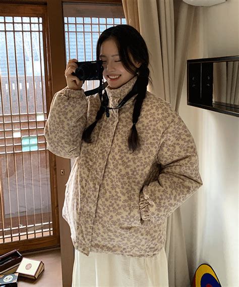 [자체제작] 코듀로이 라일락 꽃 패딩 에이블리