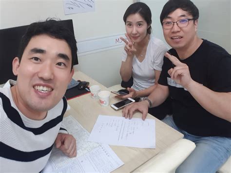 짱구아빠중고차 인스타를 통해 문의주신 고객님😊 경차인 올뉴모닝을 알아보고 계셨는데요~ 일단 카톡으로
