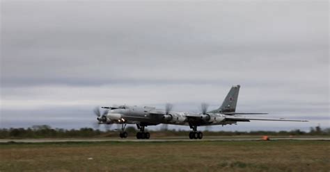 Россия всю ночь атаковала Украину «Шахедами и крылатыми ракетами