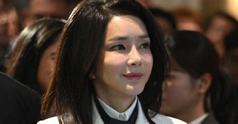 민주 반환점 돈 `김건희 국감`관련 의혹만 서른 건 넘어