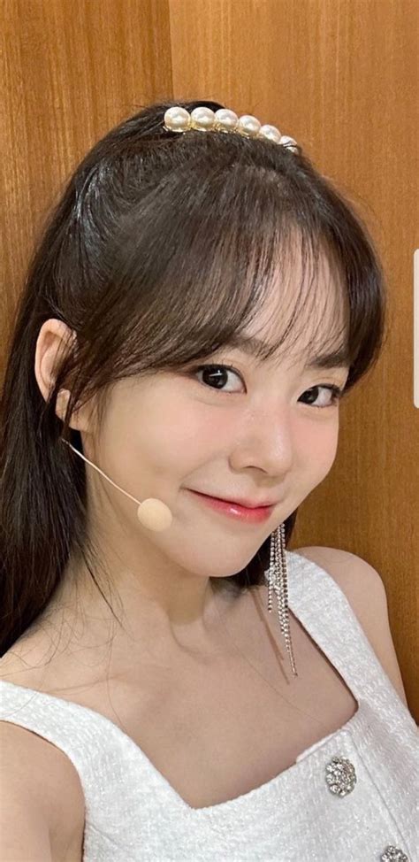 한승연이 진짜 레전드 동안인듯  Mlbpark