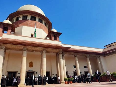 Rajiv Gandhis Assassination Sc Asks Centre To Clarify Its Position On