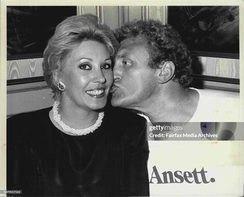 Joe Bugner With His Wife Marlene Joe Bugner Will Fight David Bey News Photo Getty Images