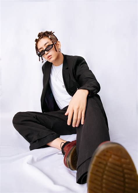 Zhou Yi Xuan Ses Vidéos 2