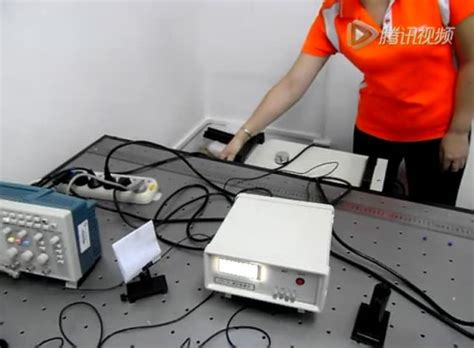 YAG激光器电光调Q实验 腾讯视频