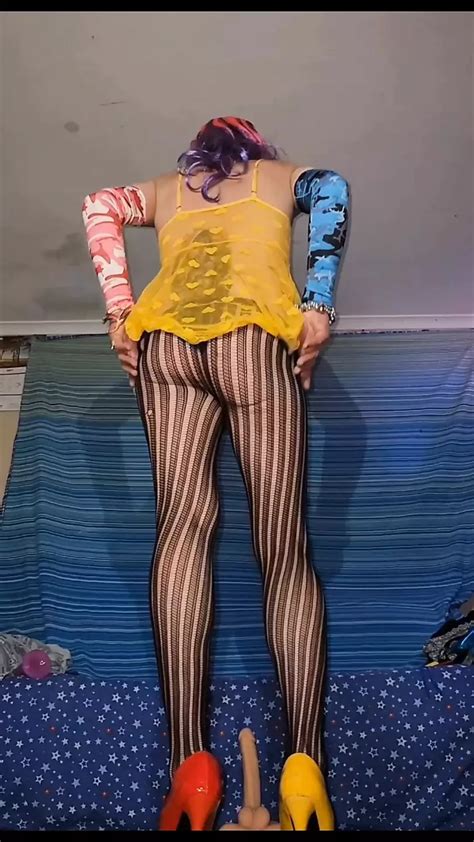 Posing In My Sexy Yellow Suit And Stripe Pantyhose Tranny Xhamster