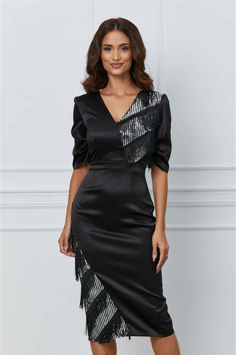 Rochie Moze Neagra Cu Franjuri Si Paiete Argintii Rochii
