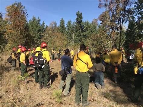 Indigenous Fire Trainees Carry Out Prescribed Burn Long Tom Watershed