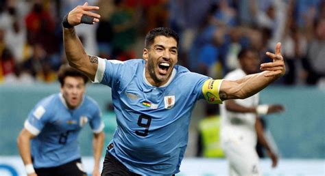 Grêmio Anuncia A Contratação Do Centroavante Uruguaio Luis Suárez