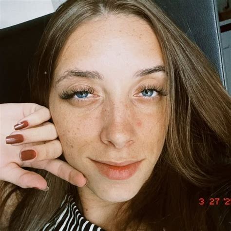 Mariana Castro Castro Mary On Threads