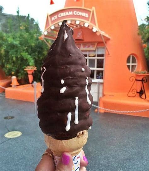 Best Ice Cream At Disneyland Resort Disney Dining