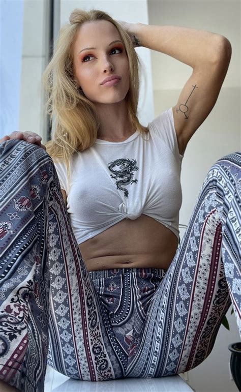 Pin On Carrie Emberlyn