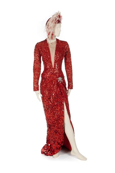 Algunos De Los Vestidos Más Míticos De Marilyn Monroe Salen A Subasta