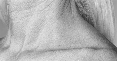 Кожа после 60 лет как сохранить ее здоровой и сияющей Flacon