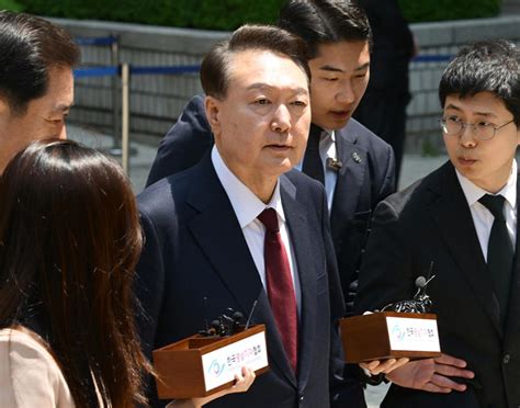 윤석열 계엄 후 추경호·나경원과 통화… 민주당 “내란 공범 의혹 사실로 굳어져”