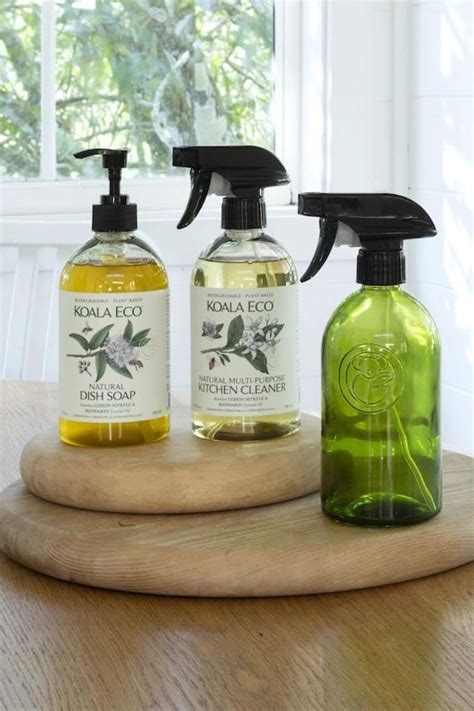 Apothecary Green Glass Spray Bottle Cultiverre