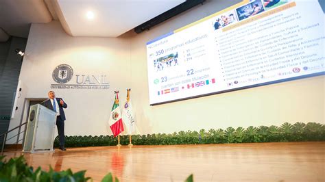 Regresan A Las Aulas Más De 217 Mil Estudiantes Vida Universitaria